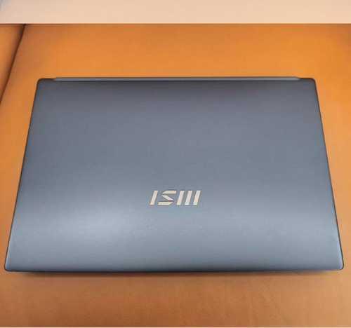 MSI Modern 15 i3 512