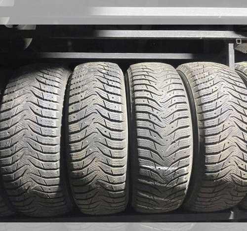 Kumho WinterCraft Ice WI31 215/65 R17 100N