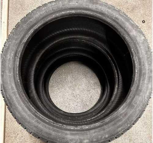 Pirelli Ice Zero 245/40 R18 97H