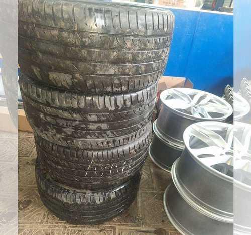 Sailun Atrezzo ZSR SUV 295/35 R21