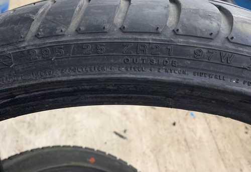 Accelera PHI 2 295/25 R21 97W