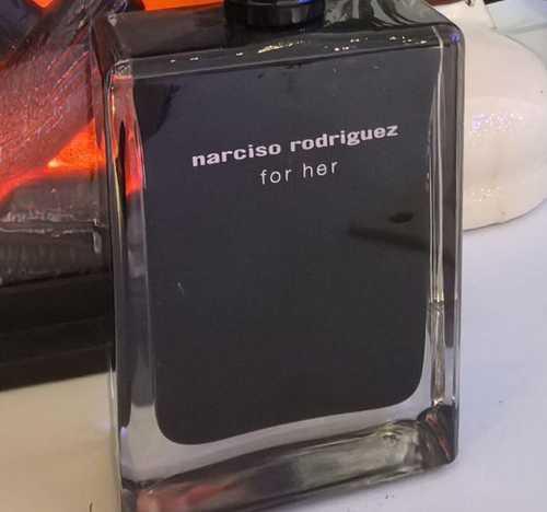 Narciso rodriguez for her