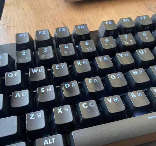 Клавиатура logitech g413 tkl se