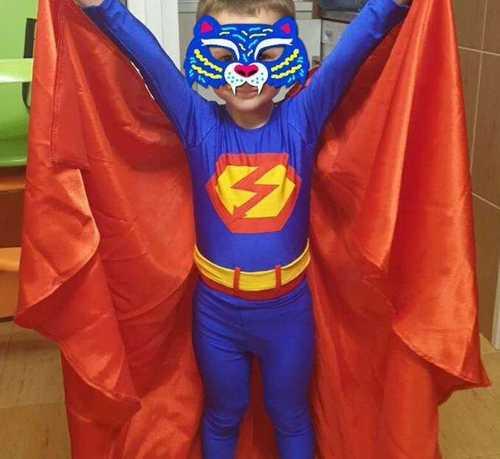 Карнавальный костюм супергерой