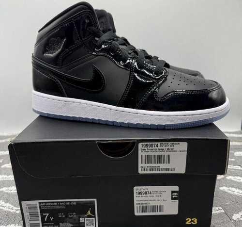 Кроссовки Nike Air Jordan 1 Mid SE "Space Jam" (Арт.32428)