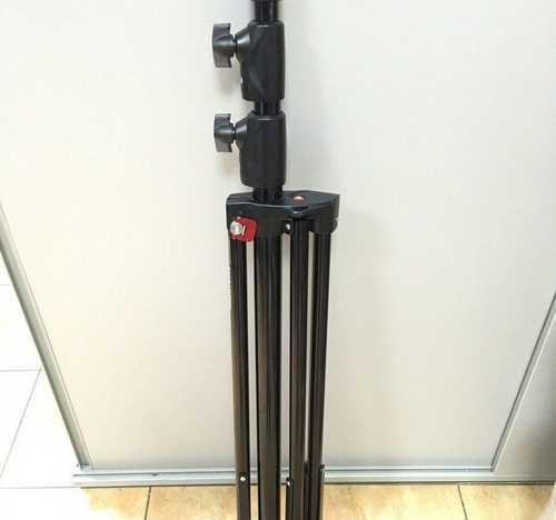 Стойка Manfrotto 1005BAC