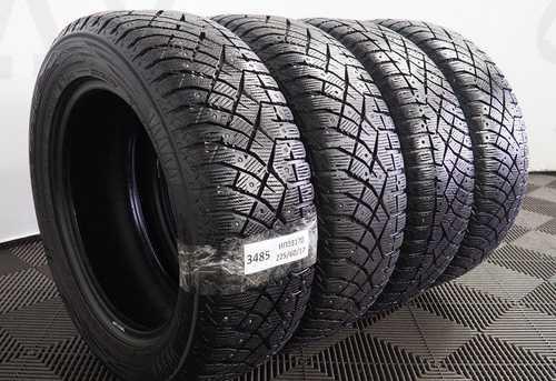 Nitto Therma Spike 225/60 R17
