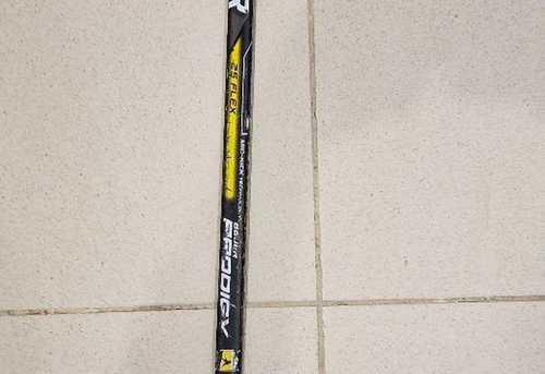 Клюшка хоккейная детская правыймзват Bauer prodigy