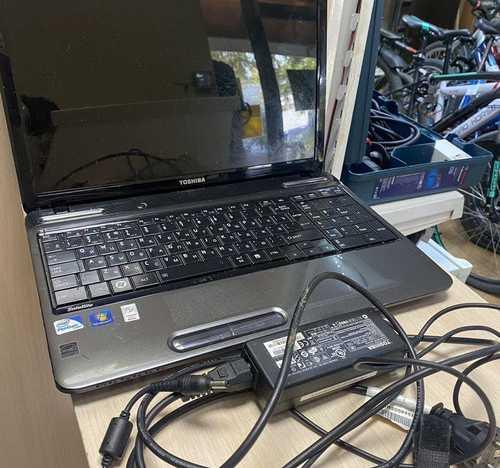 Ноутбук Toshiba Satellite L655