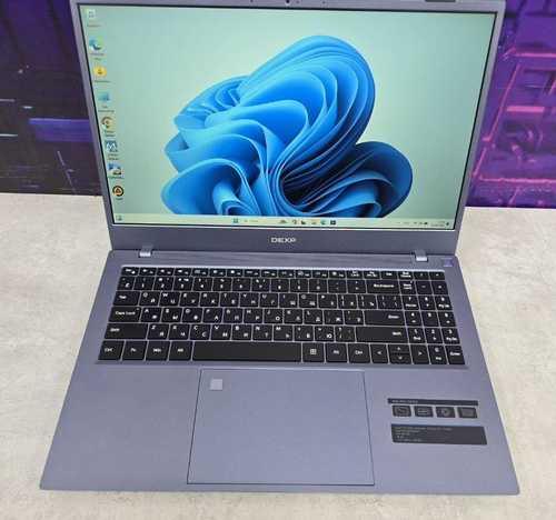 Ноутбук Dexp Atlas i5-1235u/ssd
