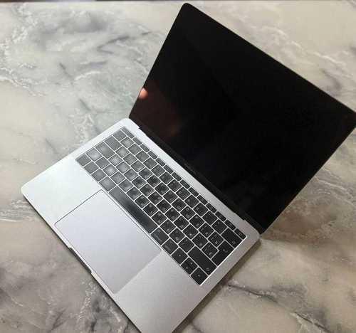 Macbook Pro 13 a1708