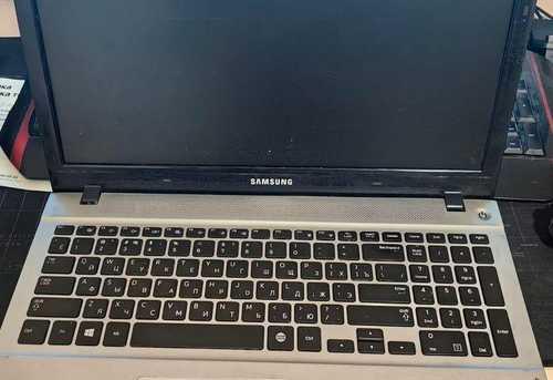 15.6" Samsung NP450R5E, 500 ГБ, Core i5-3230M, RAM 12 ГБ, GeForce 710M 2 ГБ