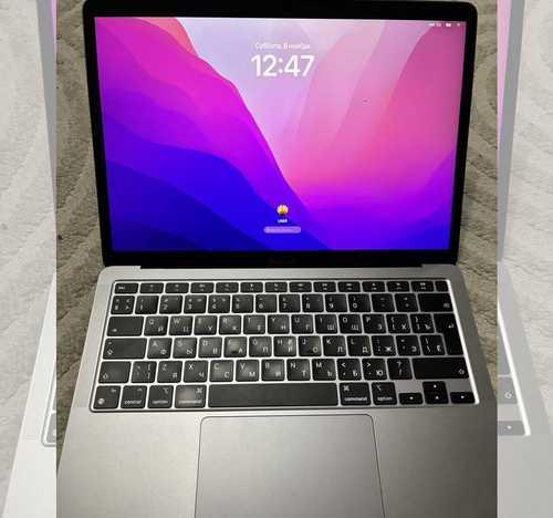 MacBook Air 13 (2020, M1), 256 ГБ, M1 (8-core), RAM 8 ГБ, GPU 7-core