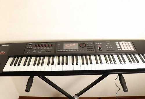 Roland FA-07