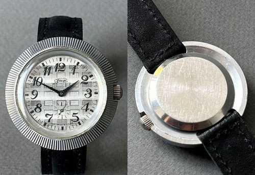 Зим "Шайба" - мужские наручные часы СССР