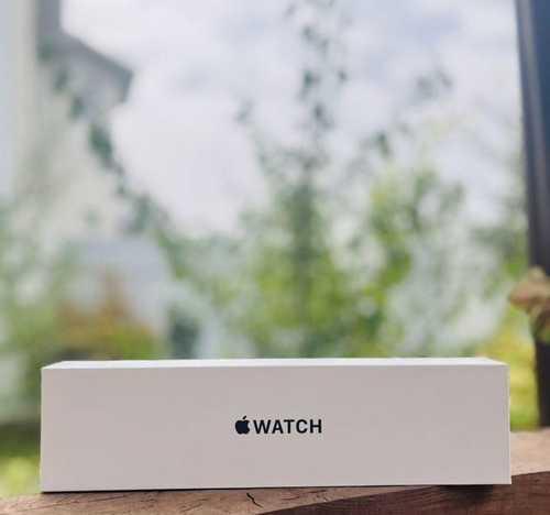 Apple Watch SE 2nd Gen 44mm M/L GPS