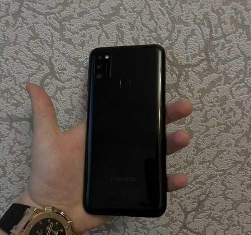 Samsung Galaxy M21, 4/64 ГБ