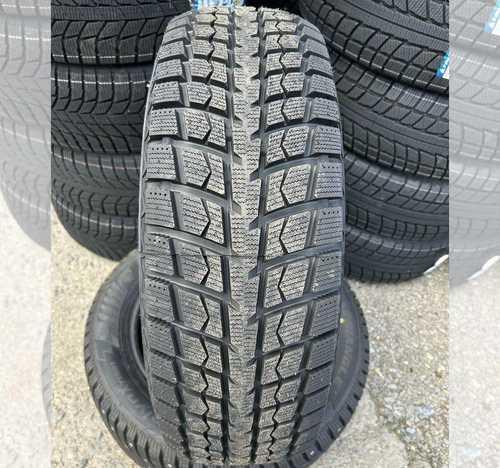 LingLong Green-Max Winter Ice I-15 SUV 215/65 R16 98T