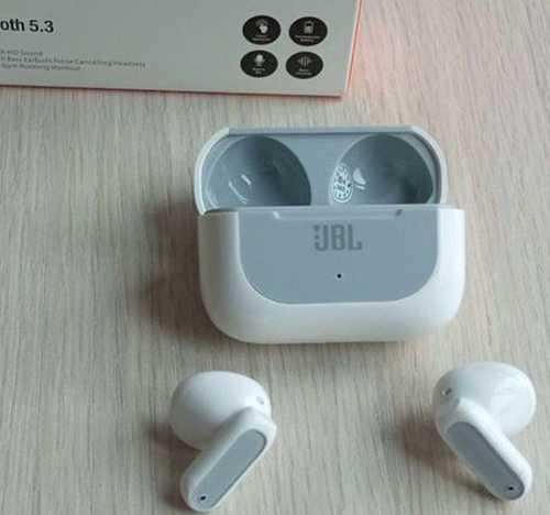 Беспроводные наушники JBL tune buds 18