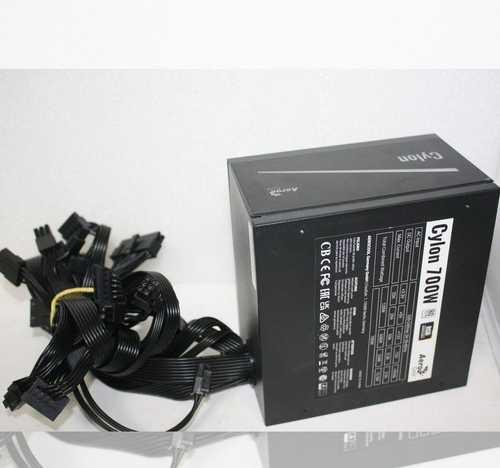 Блок питания 700w Aerocool Cylon 700W