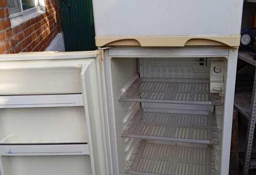 Холодильник 2-х камерный бу