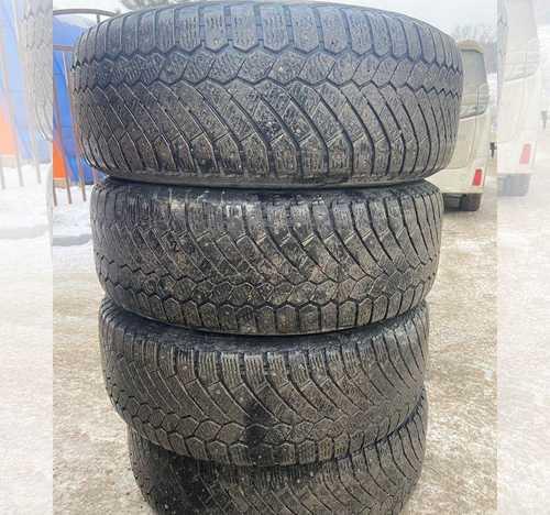 Continental Conti4x4Contact 235/65 R17