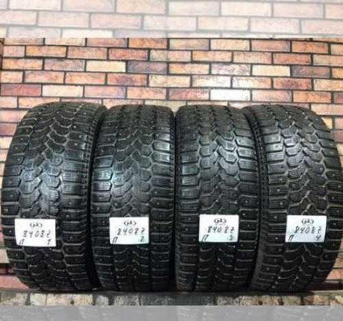 Yokohama Ice Guard Stud IG55 215/60 R16