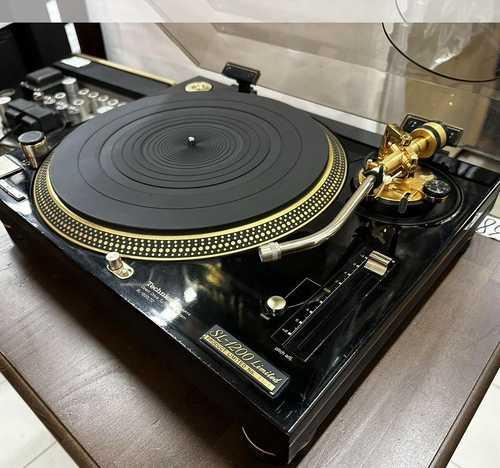 Проигрыватель винила technics SL-1200 GLD