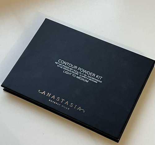 Contour powder kit Anastasia Beverly hills