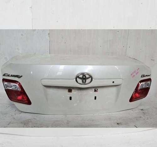 Крышка багажника Toyota Camry 40