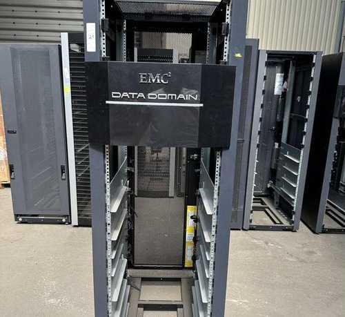 Серверный шкаф EMC data domain с наполнением