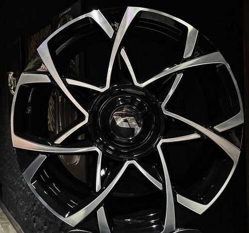 Кованые R22 5x120 диски Lixiang