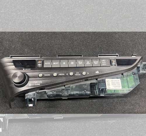 Блок управления климатом Lexus 55900-33M30