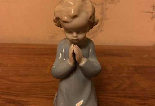 Статуэтка Молящийся мальчик о Ilmenau, Германия