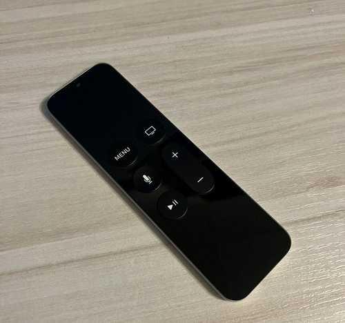 Пульт Apple TV 4/4K Siri Remote