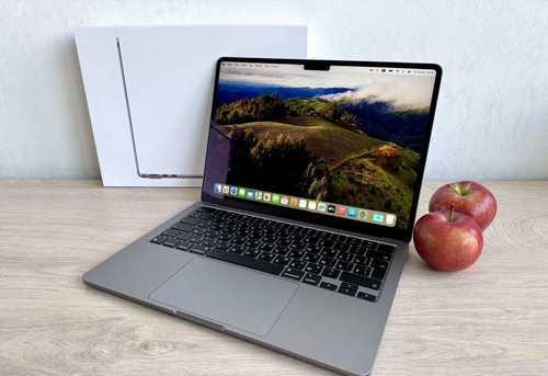 Новый MacBook Air 13" 2022 M2 16Gb SSD 256Gb RU