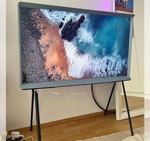 Телевизор Samsung Serif qled 4K 49"