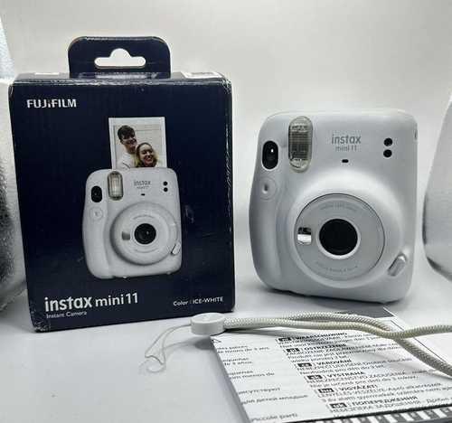 Фотоаппарат Fujifilm Instax Mini 11 White