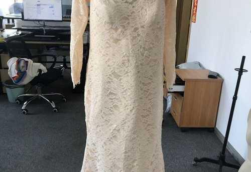 Новое свадебное гипюровое платье со шлейфом