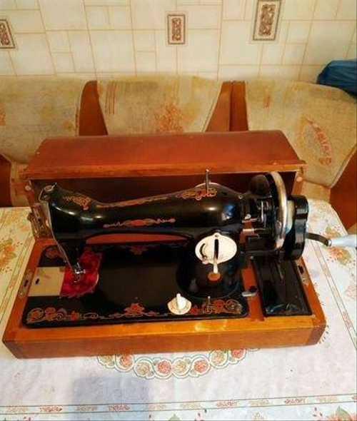 Швейная машинка Подольск ручная