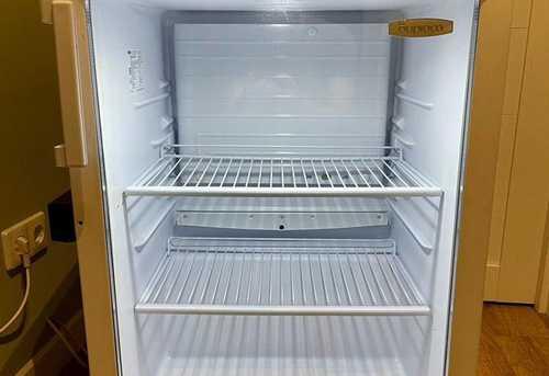 Холодильник витринный Бирюса 152