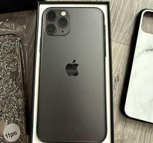 iPhone 11 Pro, 256 ГБ