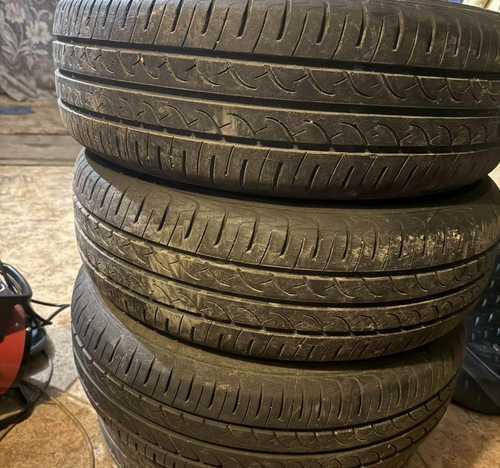 Yokohama BluEarth AE01 195/65 R15