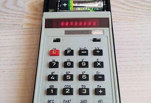 Инженерный калькулятор МК-37 с блоком питания