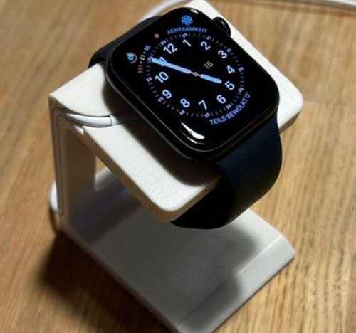 Подставка для apple watch