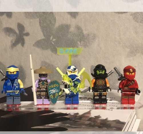 Lego ninjago минифигурки