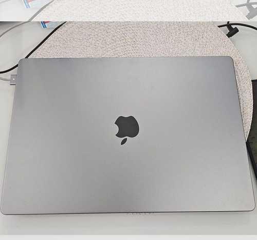 Macbook pro 14 m2 16 512