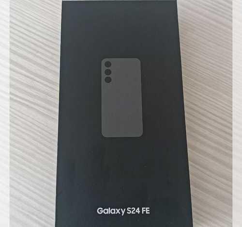 Samsung Galaxy S24 FE, 8/256 ГБ