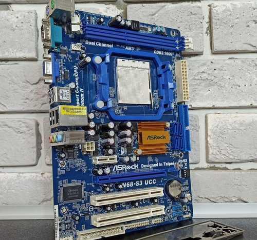 AM3 ASRock N68-S3 UCC (Для Phenom II, DDR3)