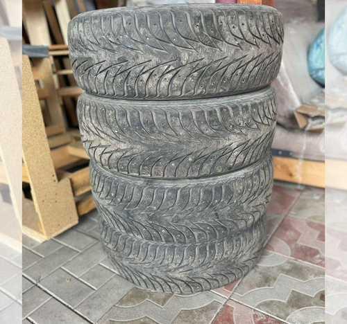 Yokohama Ice Guard Stud IG55 25/60 R17